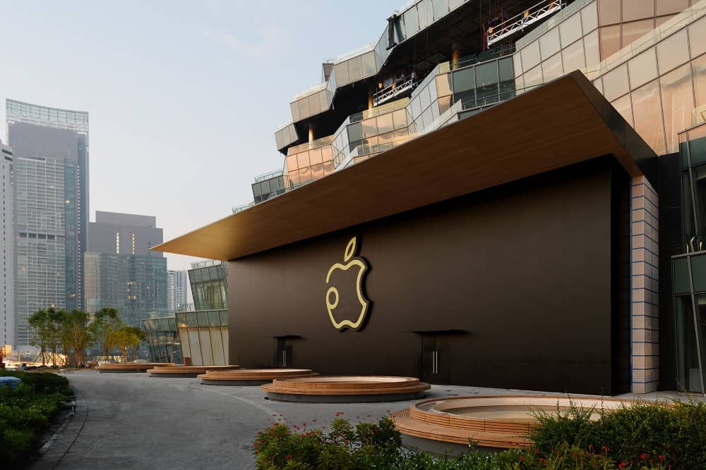 ใครได้ ใครเสีย กับ Apple Store แห่งแรกในไทย